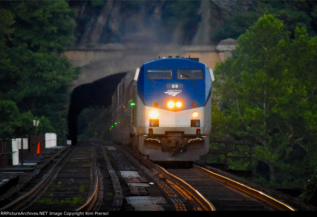 AMTK 69 Train #29 "Capitol Limited" over the Potomac River